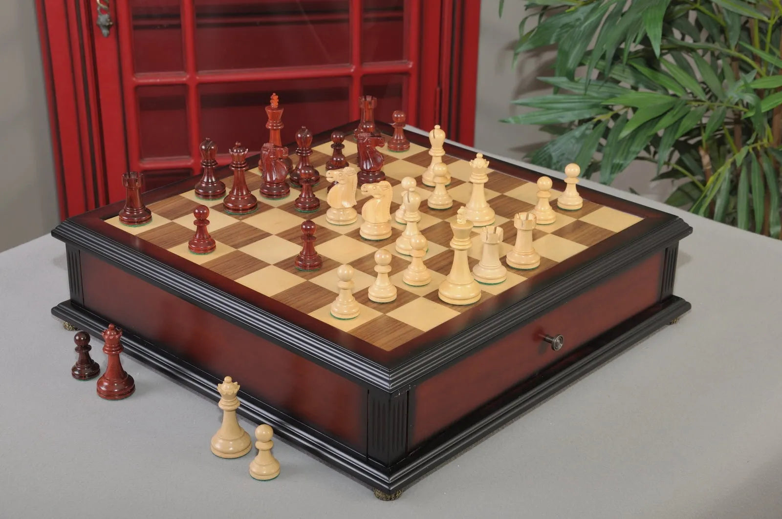 The Reykjavik 2 Library Chess and Tiroir Combination – Wholesale Chess